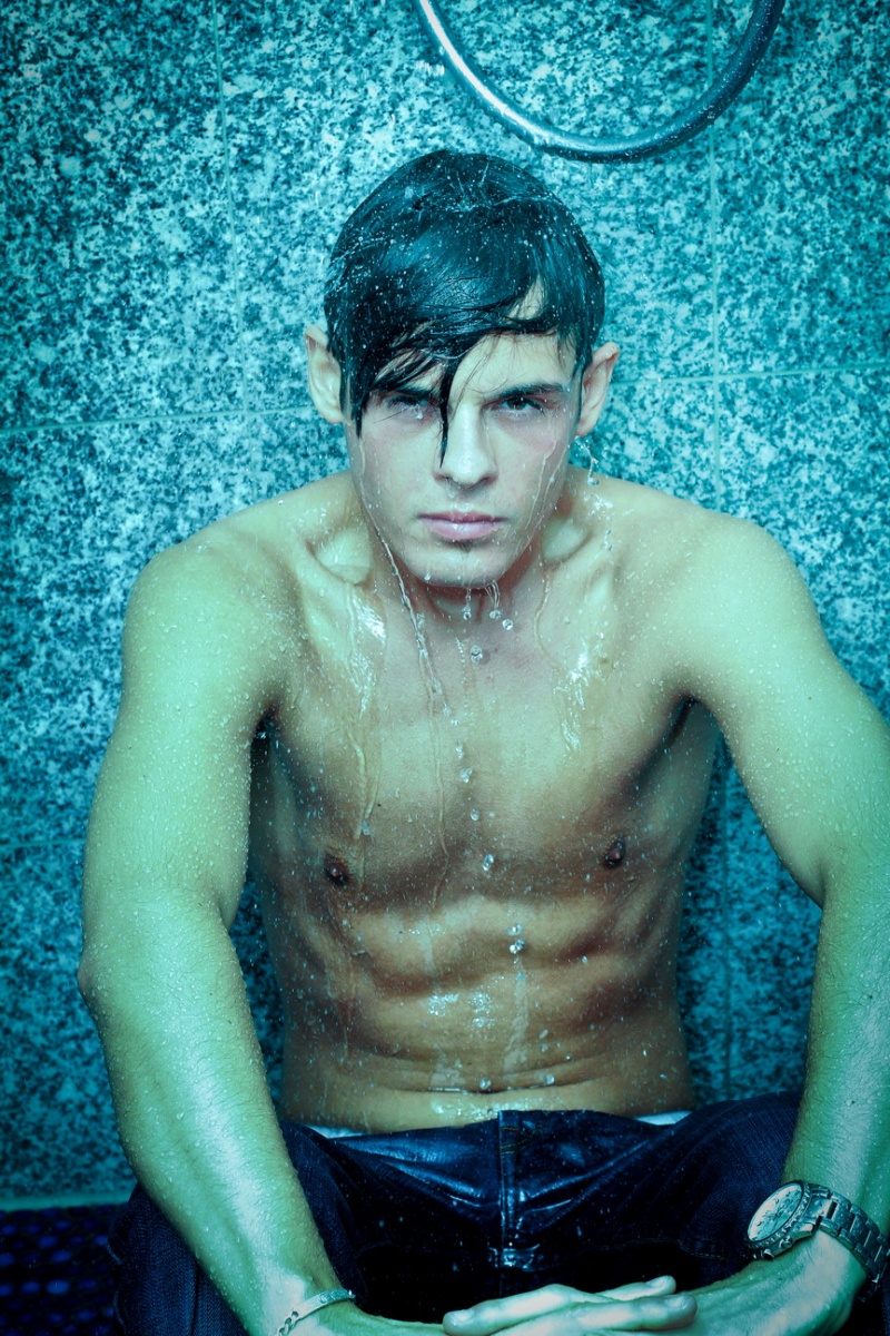 Chris Wiener's photo portfolio - 0 albums and 5 photos | Model Mayhem